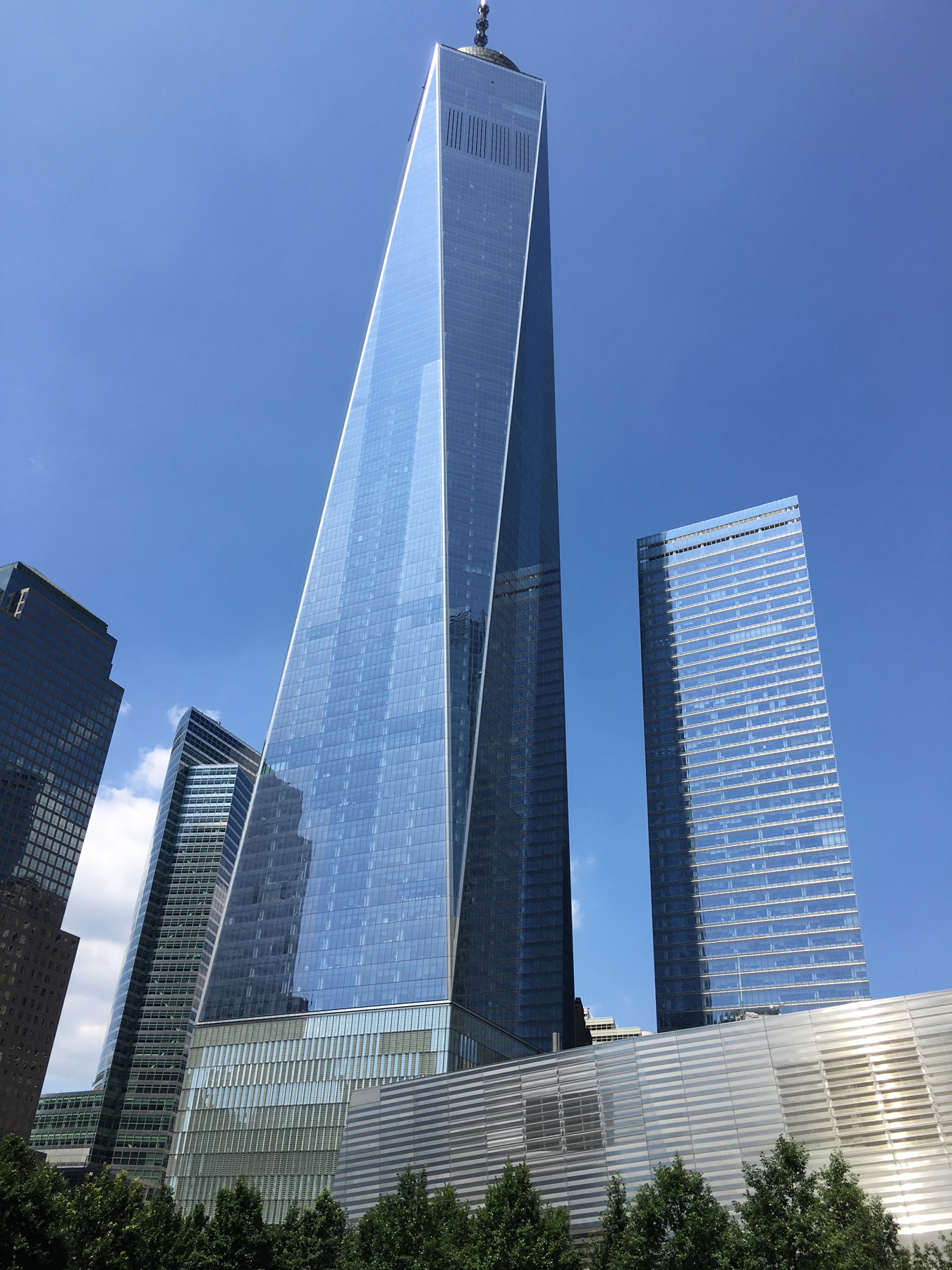 GROUND ZERO / FREEDOM TOWER / ONE WORLD TRADE CENTER / 911 MEMORIAL ...